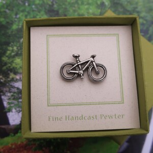 Bicycle Lapel Pin - CC428- Bike, Byclist, Cycle, Pedal Bike, Recreation ...