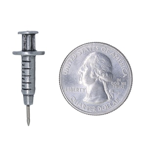 Syringe Lapel Pin - CC427- White Coat Pins for Nurses and Doctors ...
