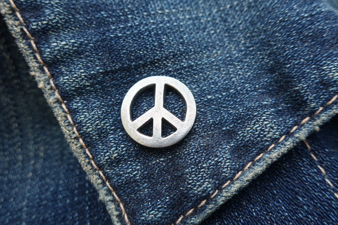 Peace Sign Lapel Pin - CC370- Peace, Hippie, Symbol of Peace - Etsy
