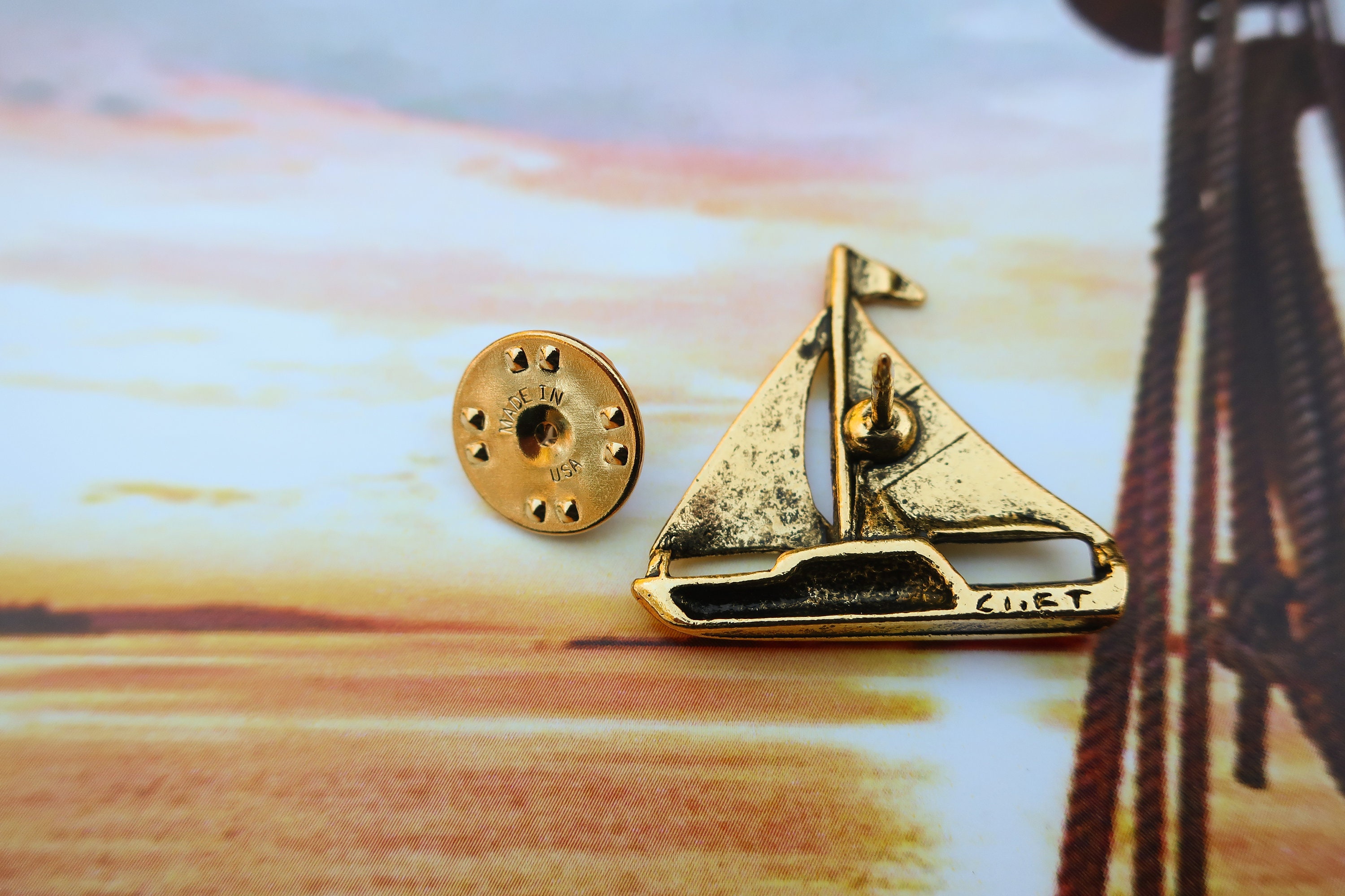 Sailboat Gold Lapel Pin CC141G Sailing Yachting Yacht | Etsy