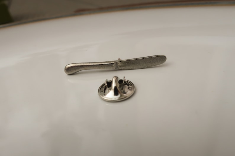 Butter Knife Lapel Pin CC122 Silverware Restaurants - Etsy