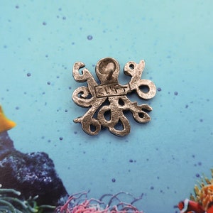 Octopus Lapel Pin- CC661- Octopuses, Aquarium, Ocean, Sea Animals, and ...