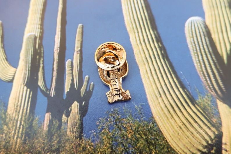 Gold Cactus Lapel Pin-cc488g- Arizona, Desert, and Cactus Pins - Etsy