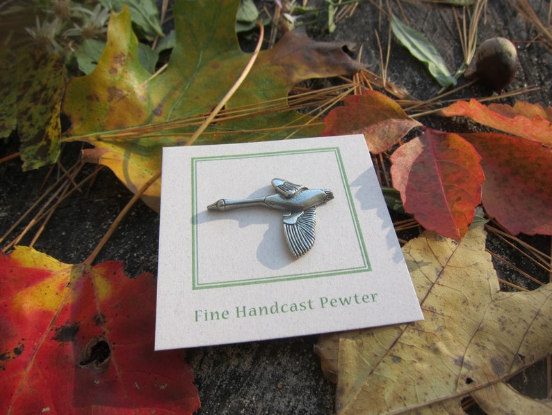 Canada Goose Lapel Pin-cc103- Geese Pins- Canadian Geese - Etsy