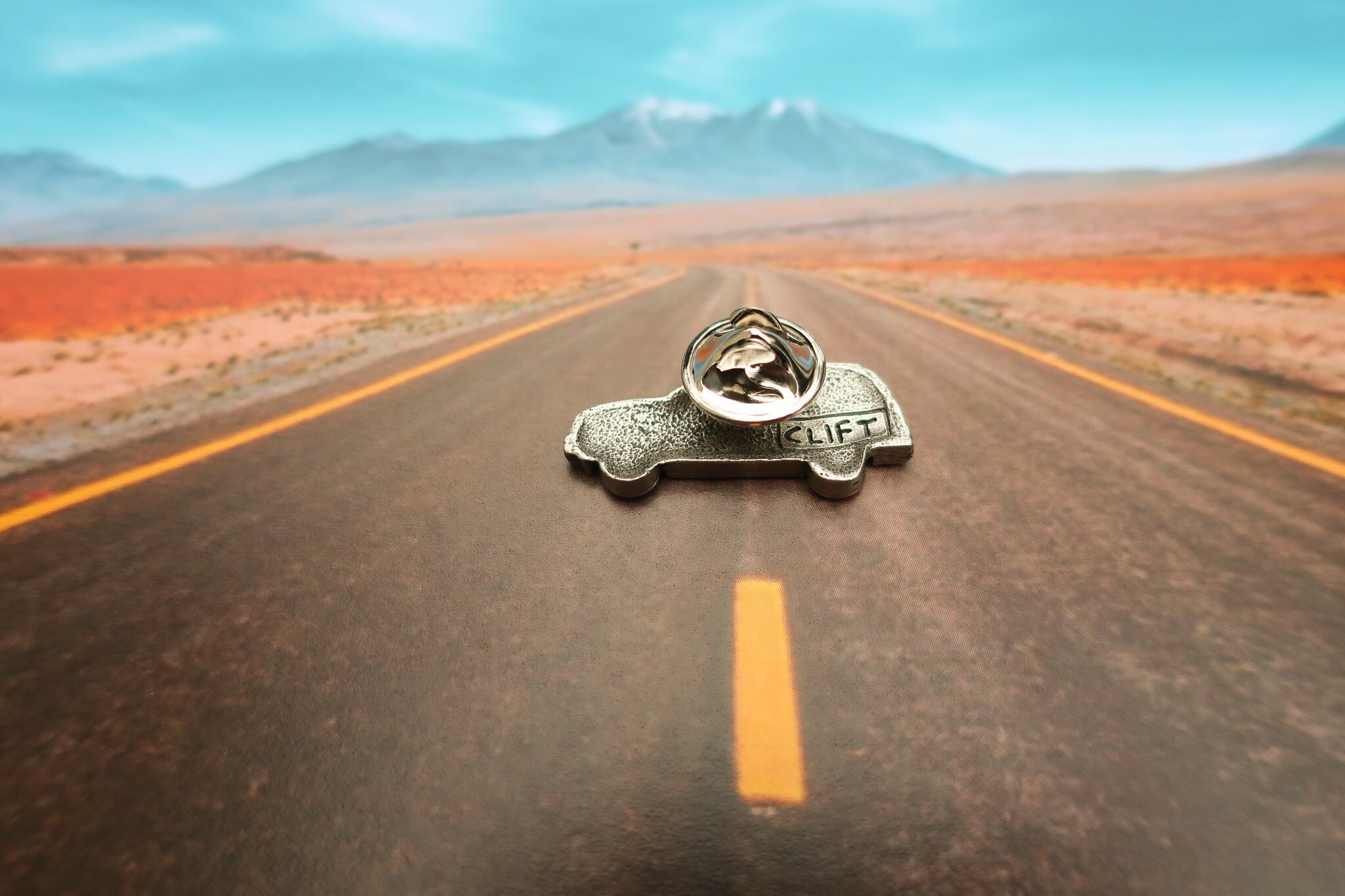 SUV Lapel Pin CC528 Vehicle Car Transportation and Motor - Etsy