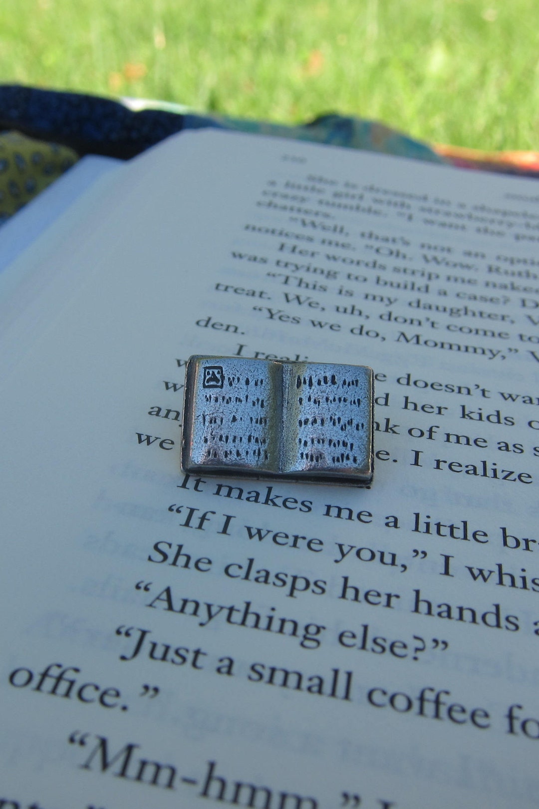Book Lapel Pin - CC375- Reading, Literature, and Education Pins for ...