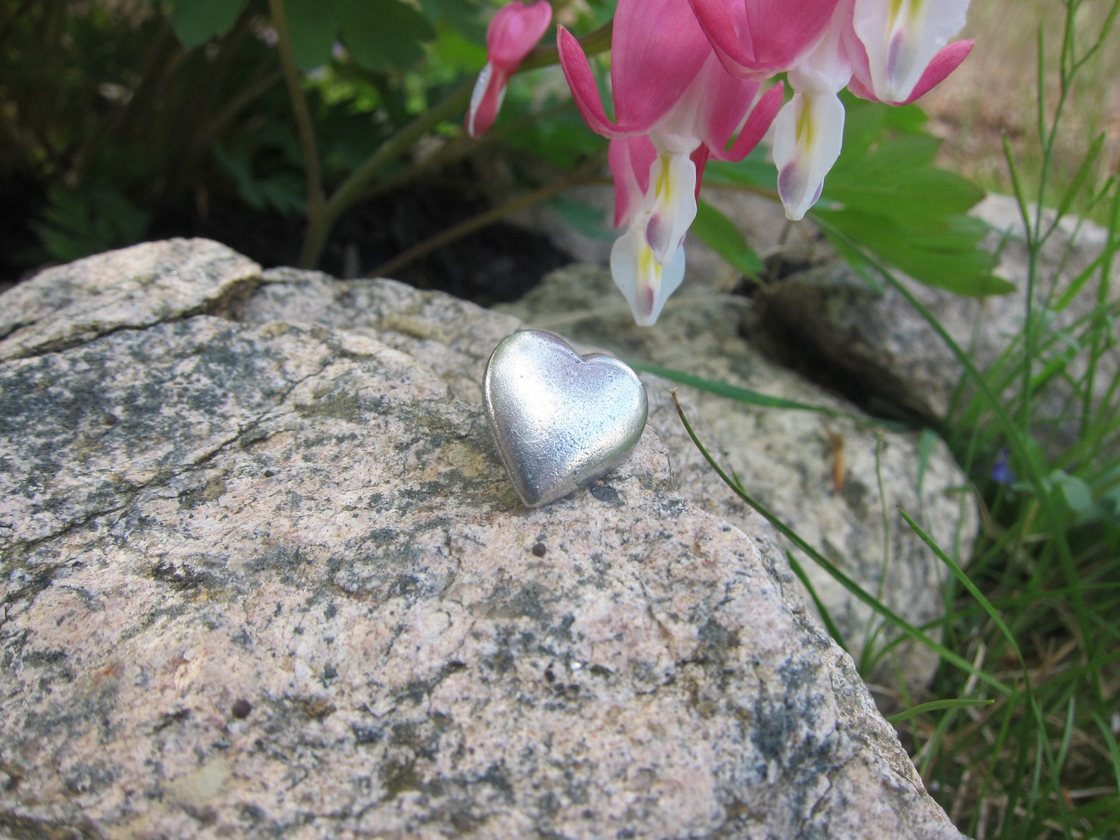 Heart Lapel Pin CC367 Heart Love Valentine's and - Etsy
