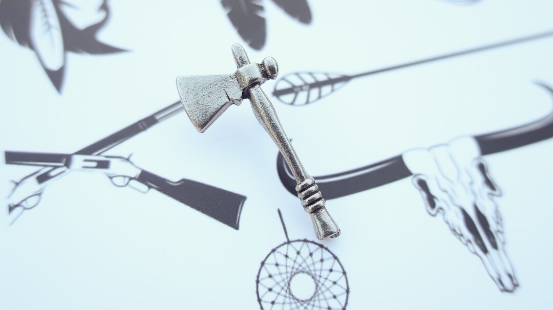 Tomahawk Lapel Pin - CC341- Hatchet, Tomahawk, and North American Axe ...