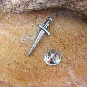 Dagger Lapel Pin - CC545- Medieval and Shakespeare Pins- Swords - Etsy