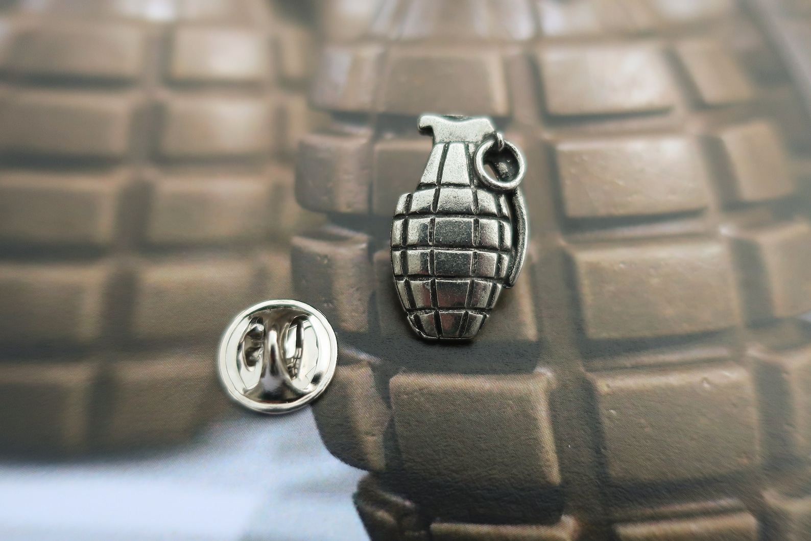 Grenade Pewter Lapel Pin- CC660- Explosives, Weapons, Bombs, War, WWI ...