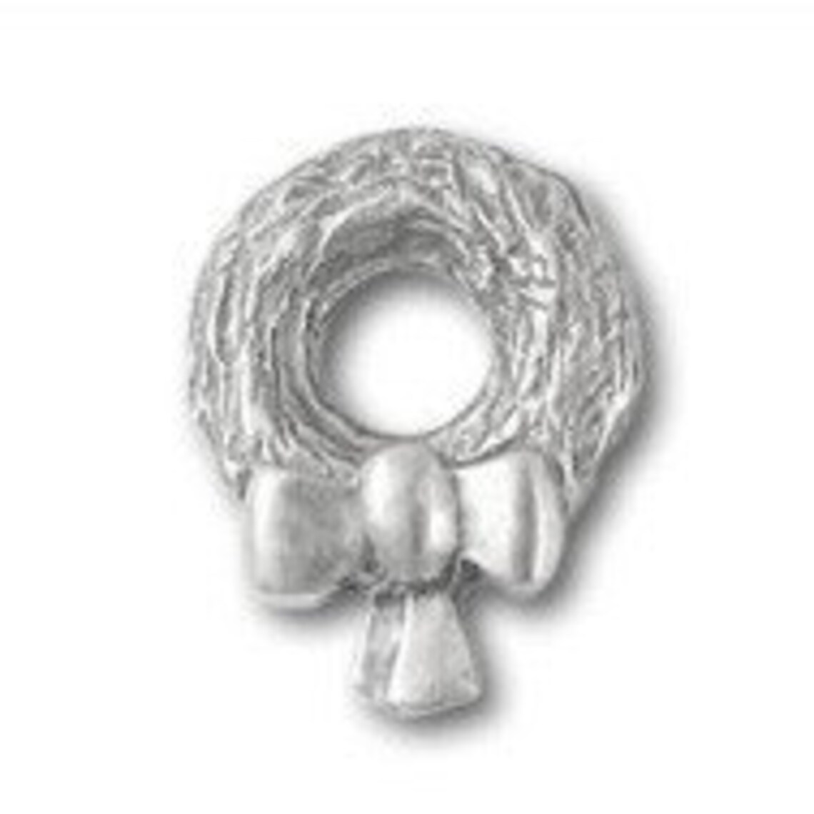 Wreath Lapel Pin CC311 Wreath Winter Holiday and | Etsy