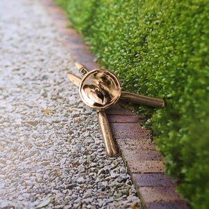 Hedge Clippers Lapel Pin- CC176- Garden, Gardening, and Landscaping ...