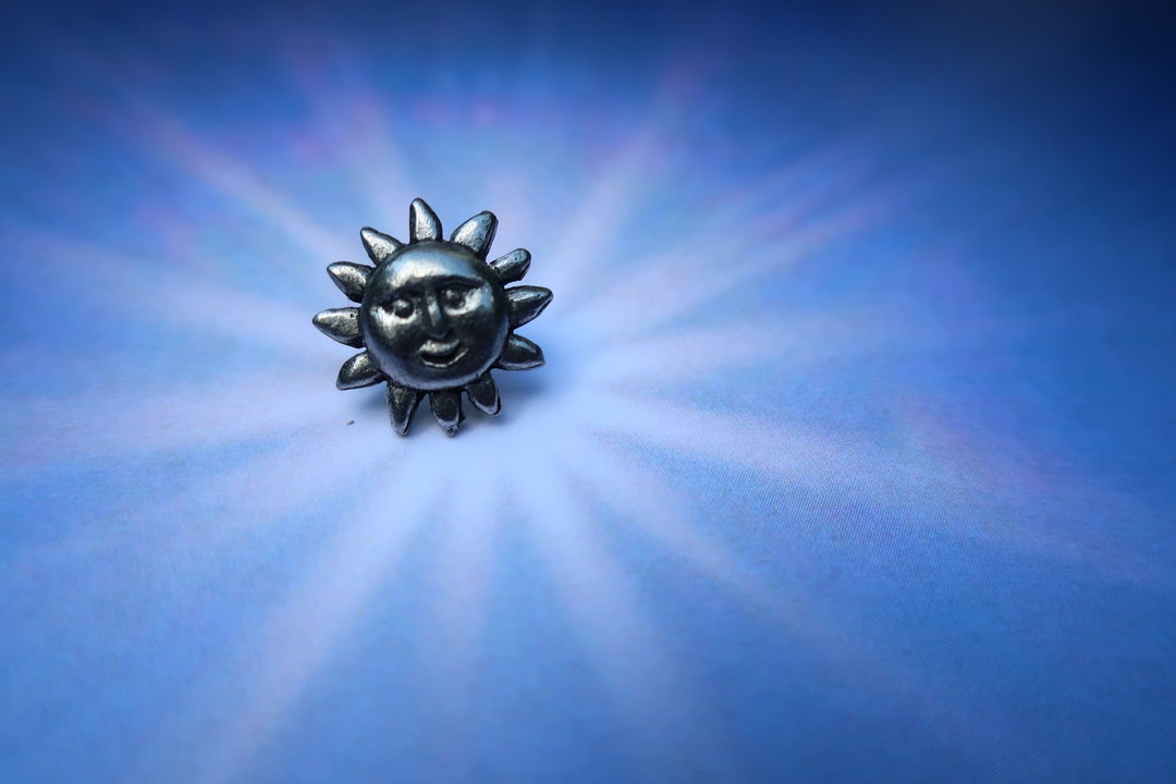 Small Sunface Lapel Pin- CC419- Summer, Solstice, Sun, and Sunface Pins ...