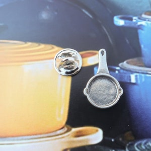 Frying Pan Lapel Pin - CC145- Frying Pan, Pan, Cooking, Kitchen, Chef ...