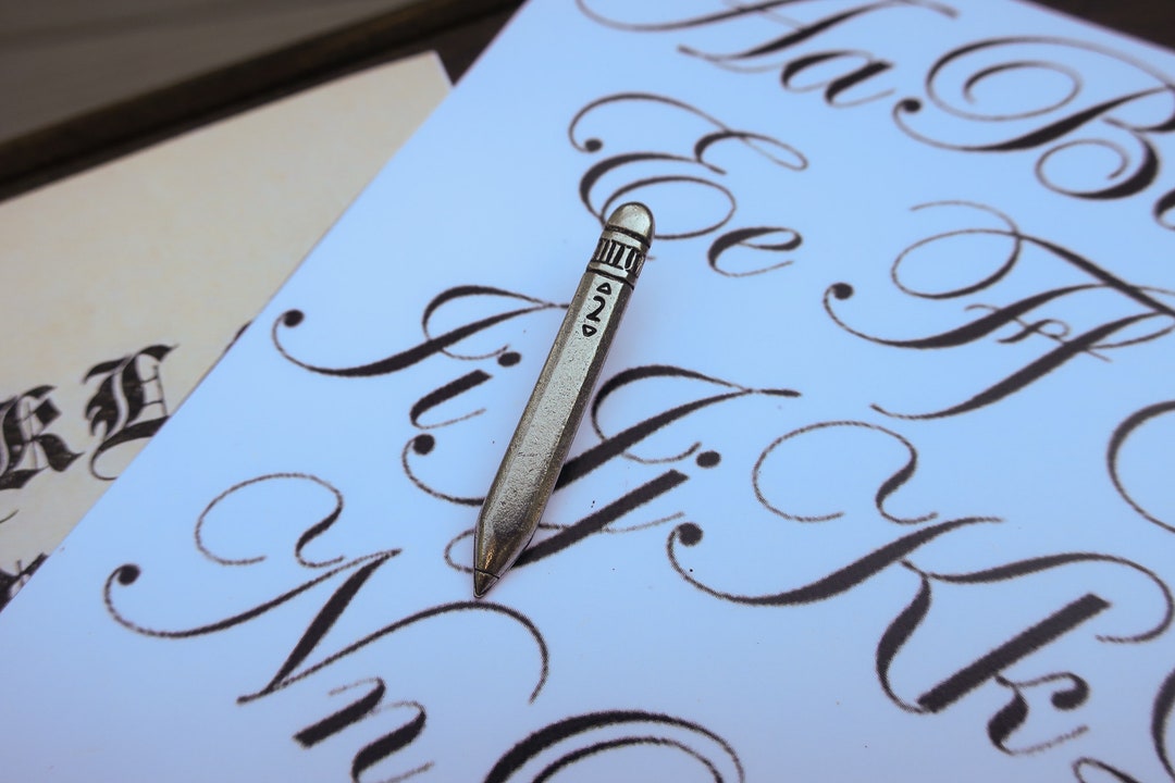 Pencil Lapel Pin - CC323- Teacher, School, and Student Pins and Gifts ...