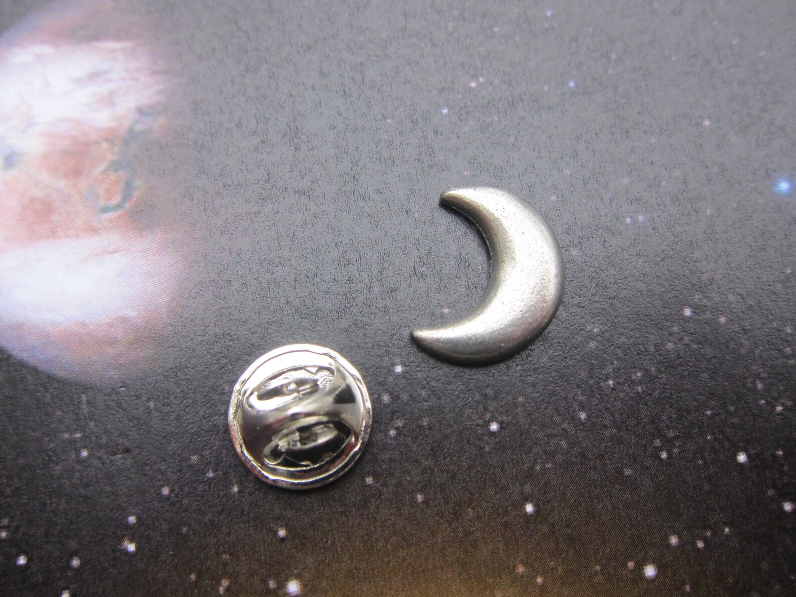 Crescent Moon Lapel Pin- CC457- Crescent, Moon, Space and Astronomy ...