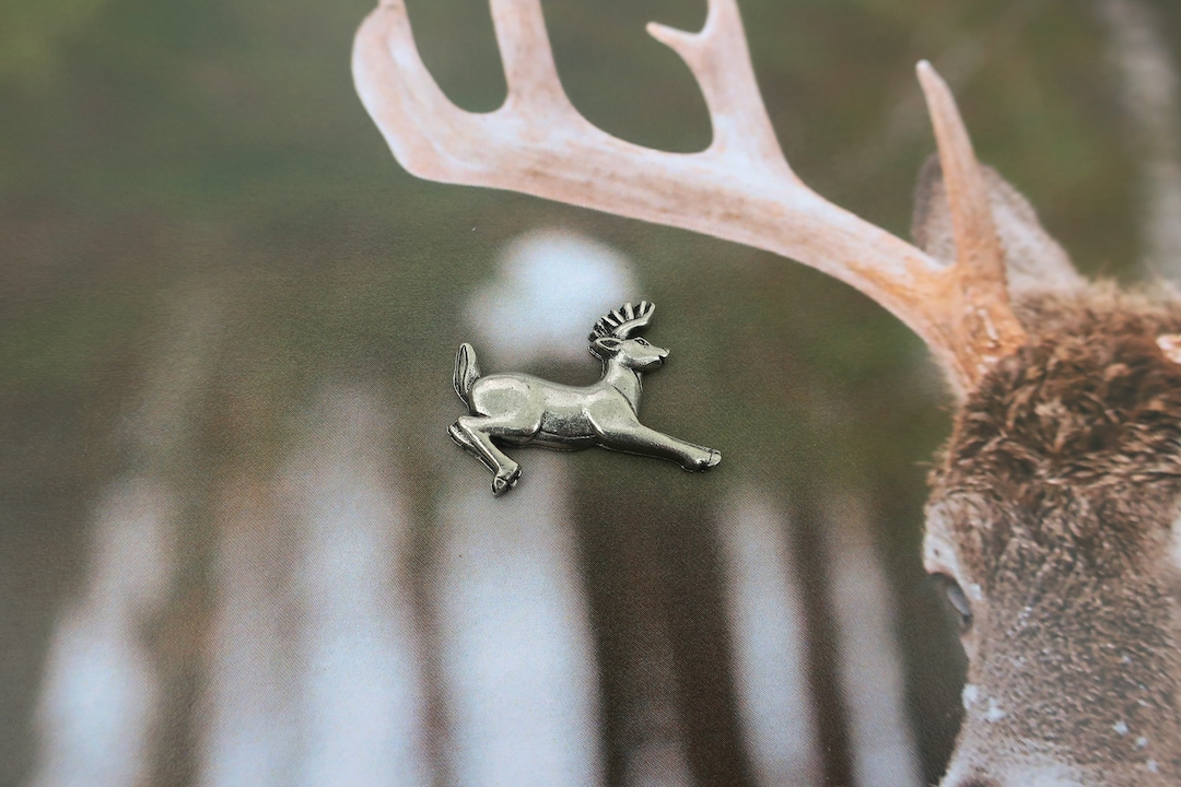 Deer Lapel Pin - CC110- Wildnerness and Woodland Animal Pins- Nature ...