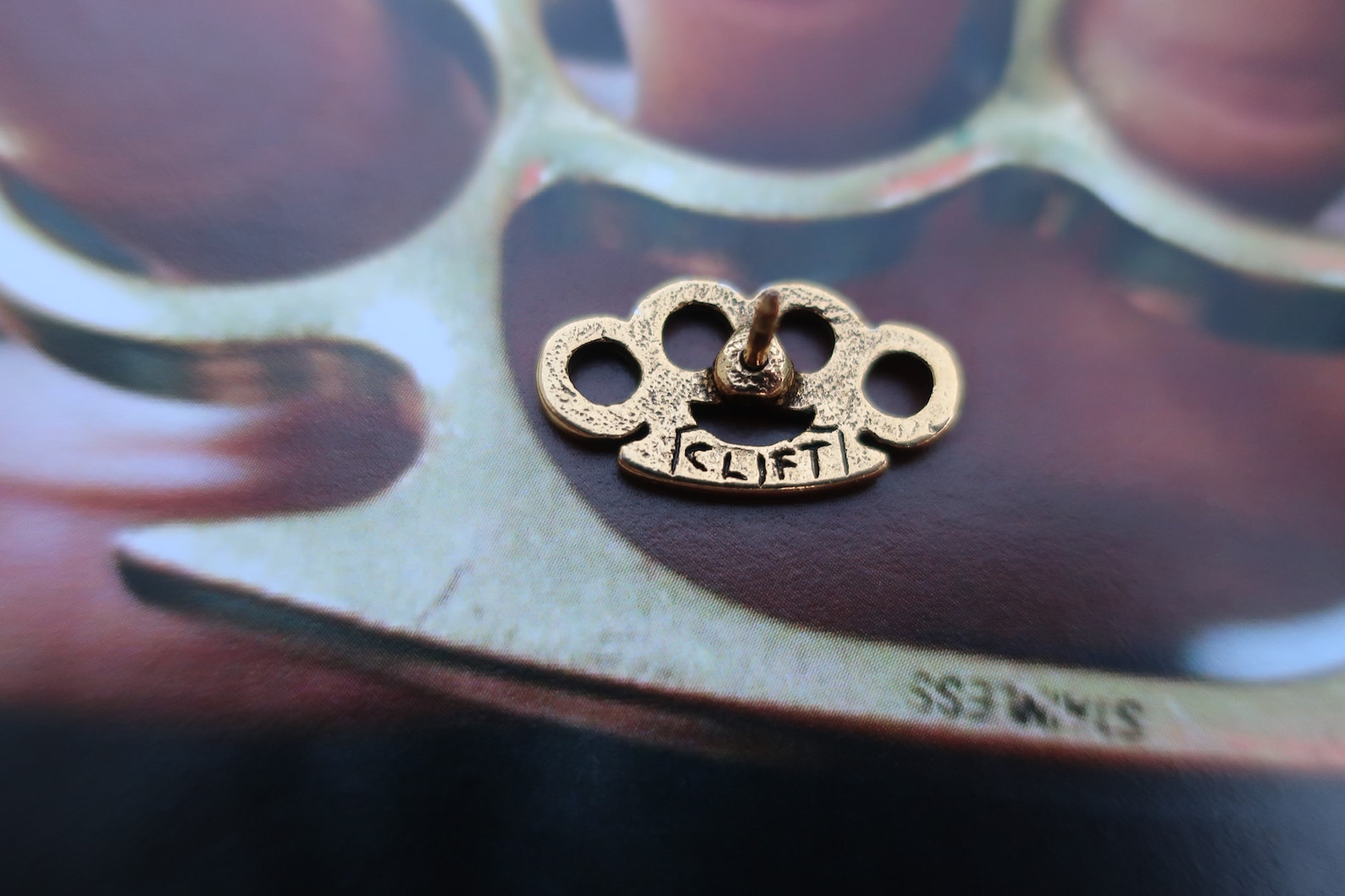 Brass Knuckles Lapel Pin in Gold-cc525g - Etsy