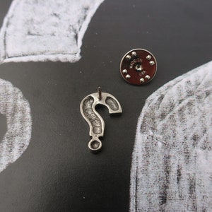 Question Mark Pewter Lapel Pin- CC647- Question, Punctuation ...