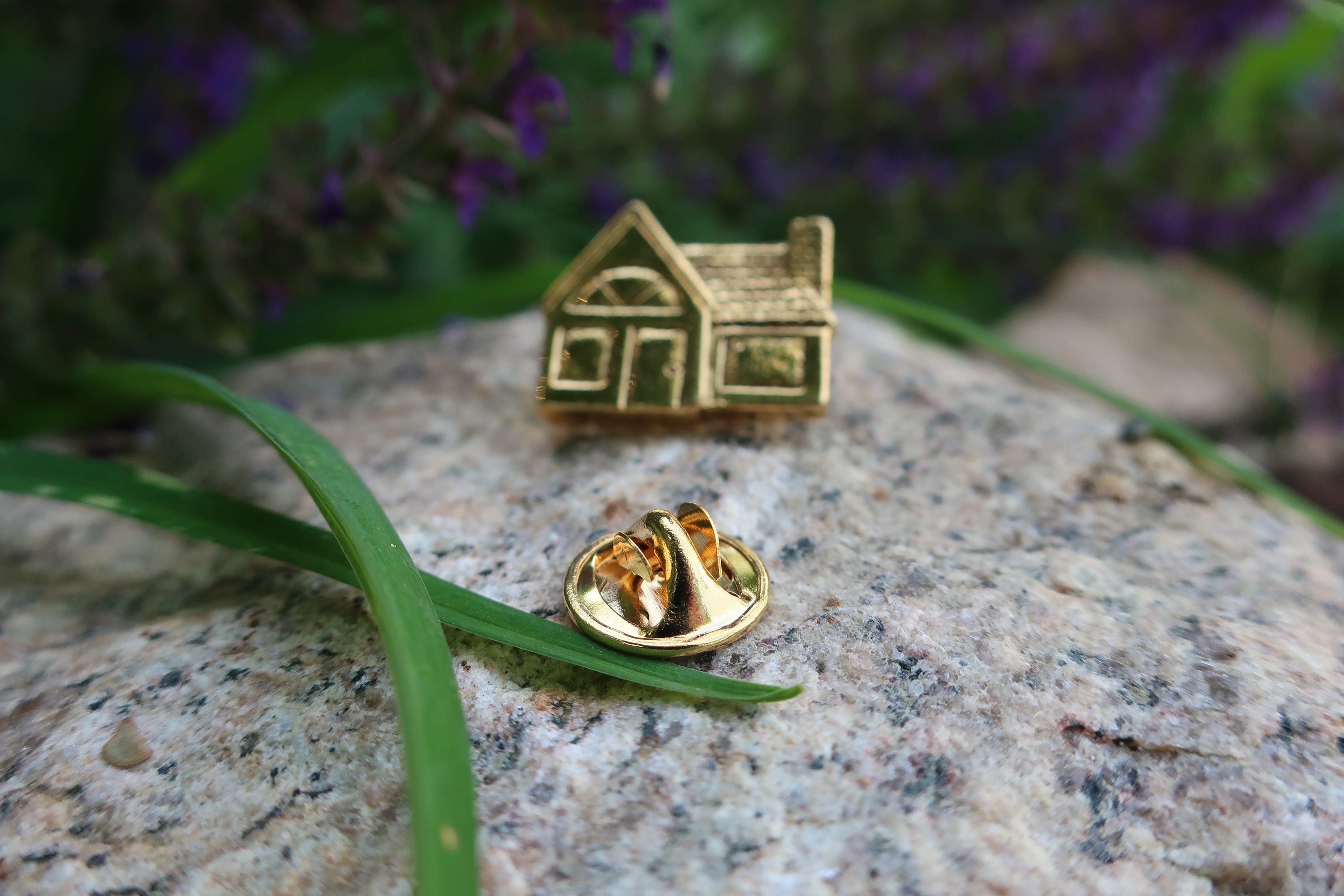 Gold House Lapel Pin CC613G House Home Realty and House - Etsy