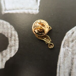 Question Mark Gold Dipped Pewter Lapel Pin- CC647G- Question ...