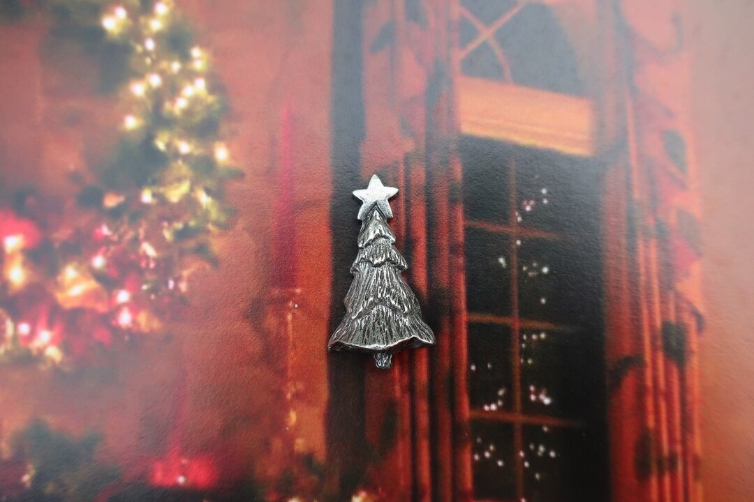 Christmas Tree Lapel Pin- CC310- Merry Christmas, Christmas, Evergreen ...