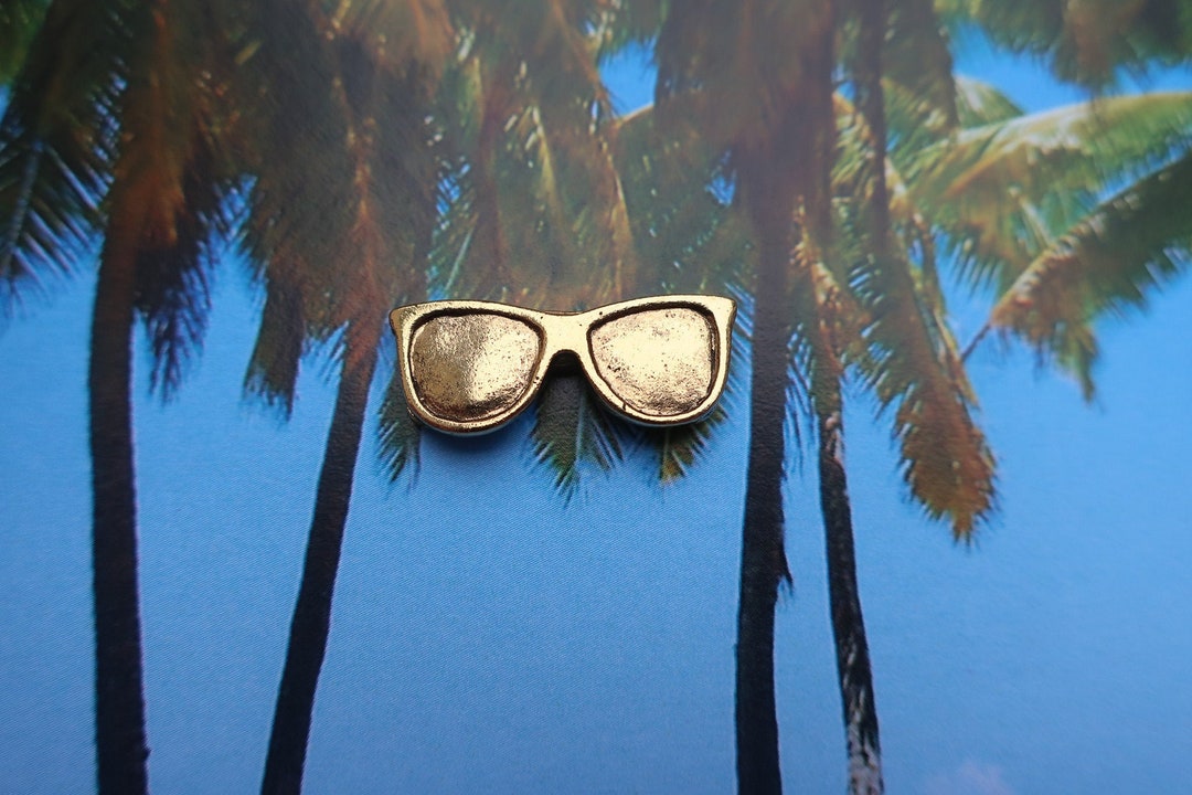 Sunglasses Gold Dipped Pewter Lapel Pin - CC243G- Summer, Recreation ...