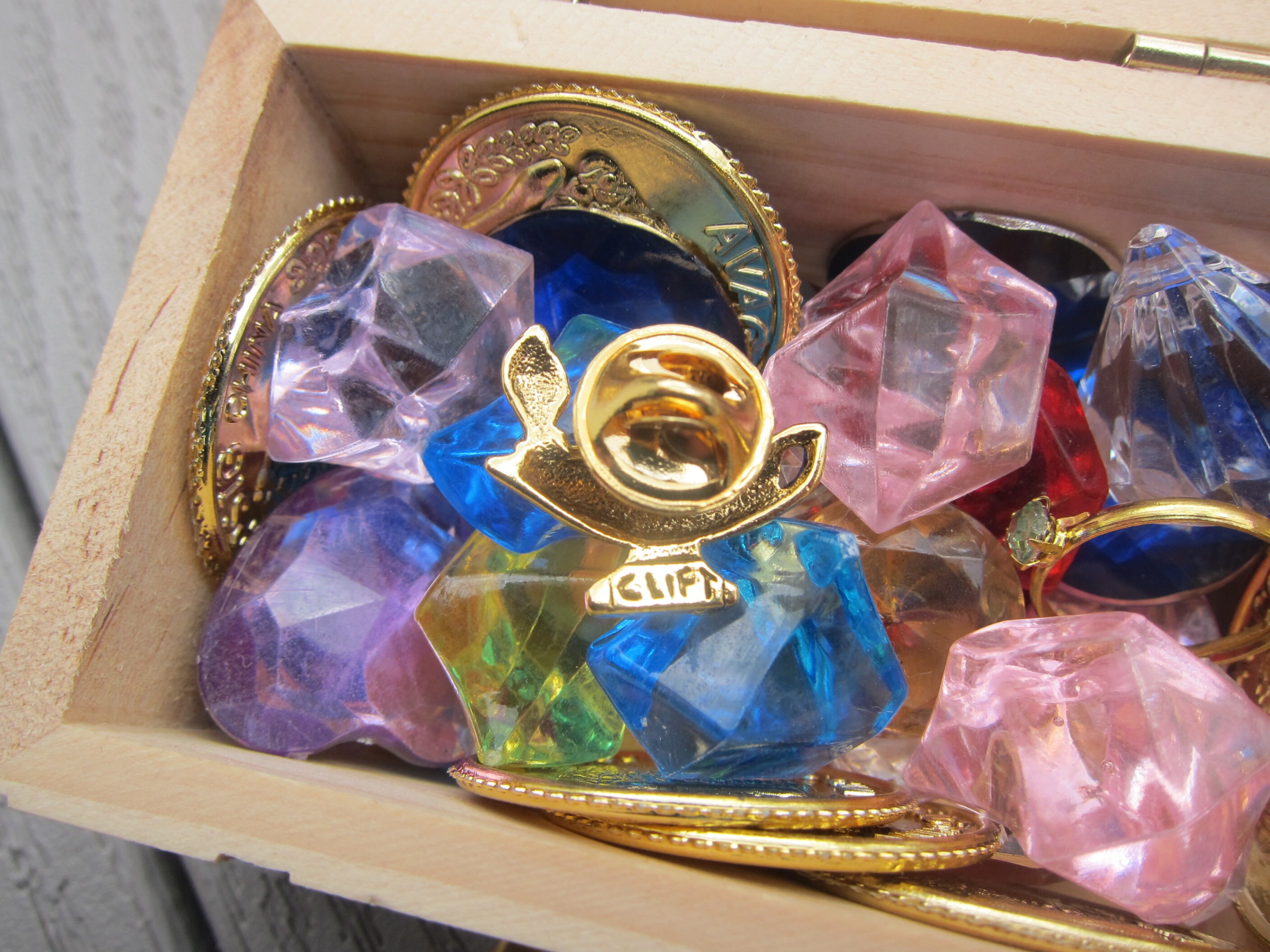 Lamp Of Learning Pin