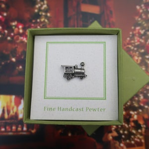 Train Lapel Pin - CC181- Locomotion, Transportation, and Railroad Pins ...