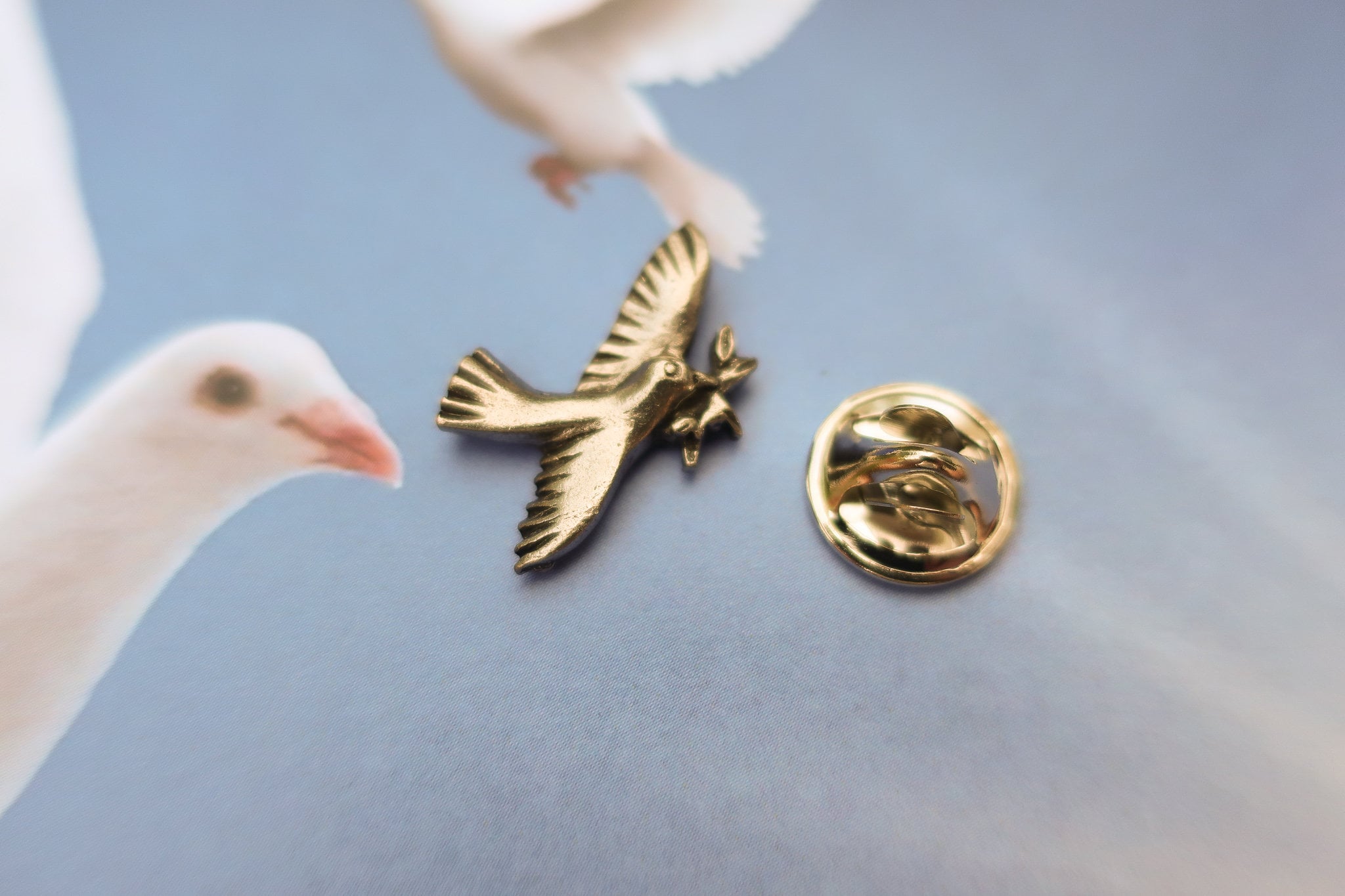 Dove Lapel Pin - CC424- Dove, Pigeon, Wedding, and Bird Pins - Etsy