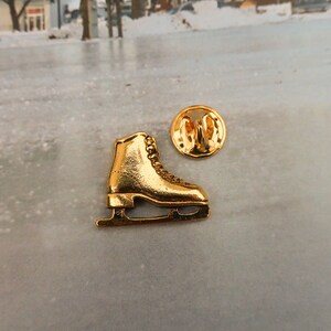Gold Figure Skate Lapel Pin- CC218G- Figure Skate, Ice Skate, Winter ...