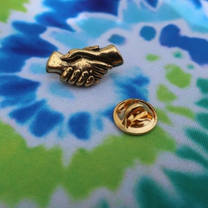 Gold Handshake Lapel Pin- CC371G- Handshake, Agreement, Business, Deal ...