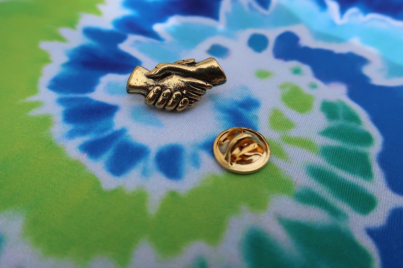 Gold Handshake Lapel Pin CC371G Handshake Agreement - Etsy