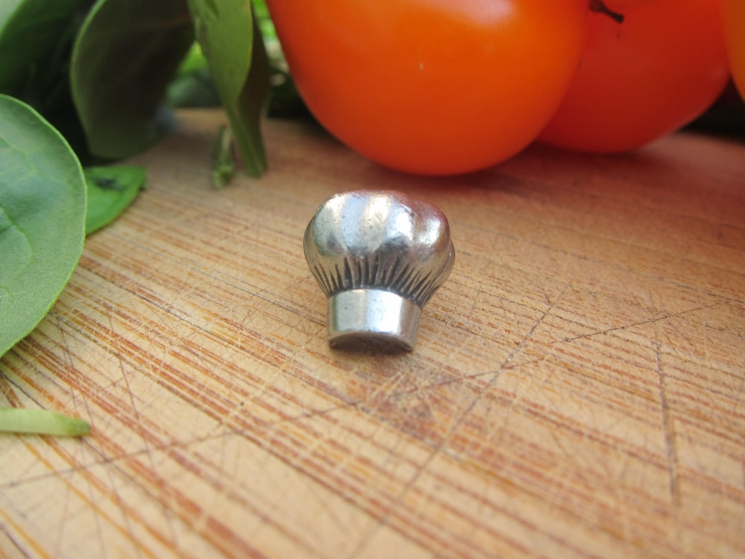 Chef's Hat Lapel Pin - CC194- Culinary and Kitchen Pin and Gifts - Etsy