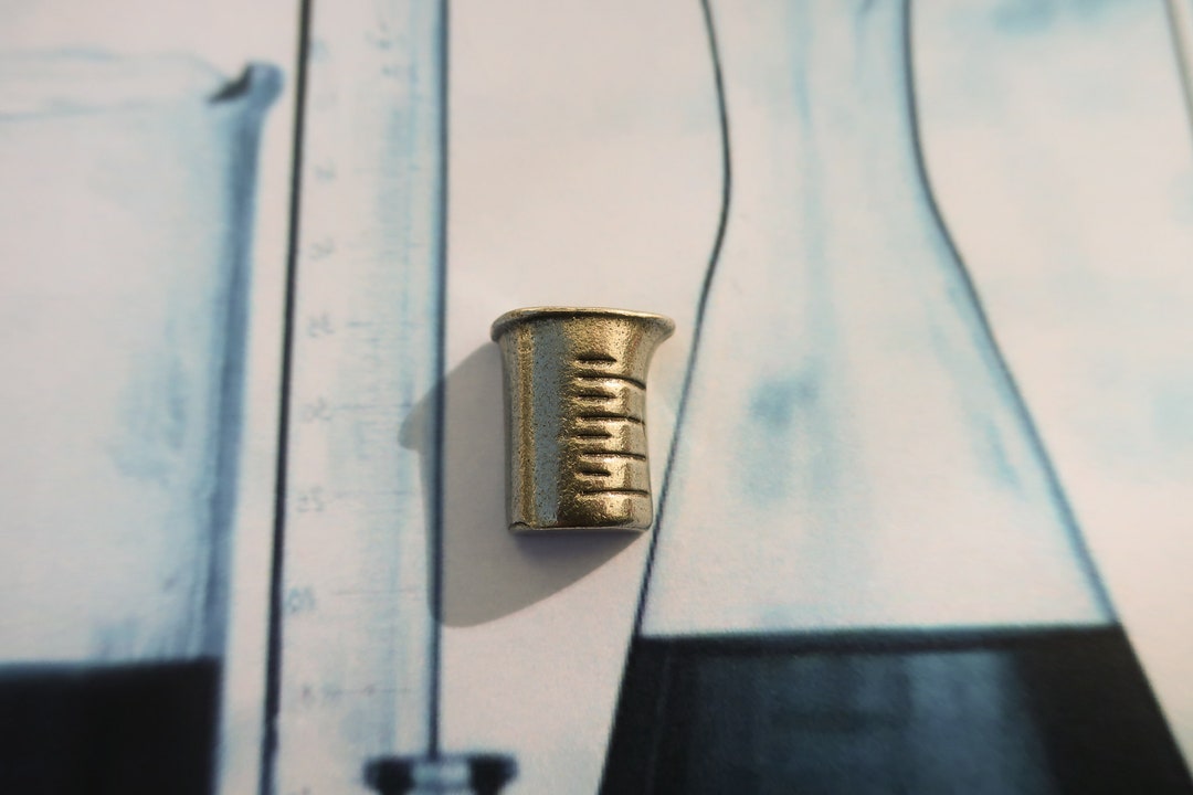 Pewter Beaker Lapel Pin – Science Teacher Gift - Etsy