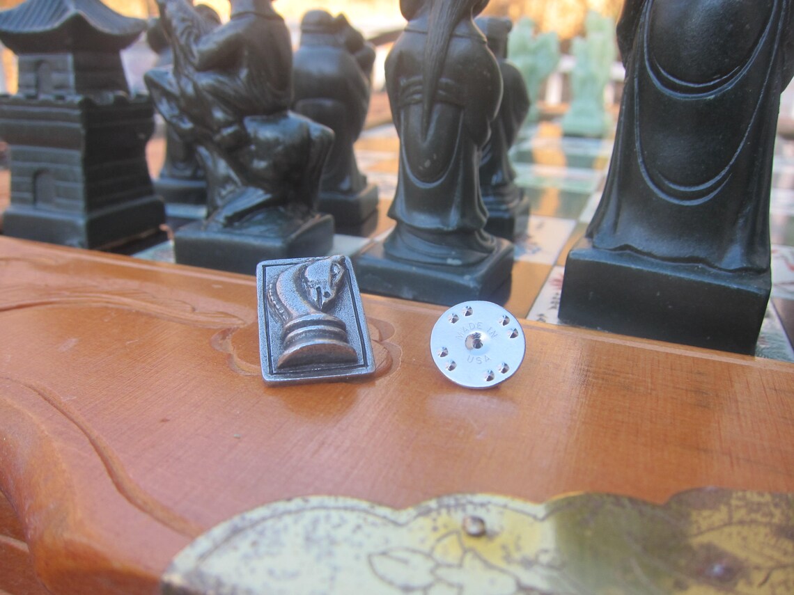 Chess Knight Lapel Pin- CC625- Chess, Chess Knight, Chess Pieces ...