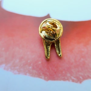 Tooth Gold Dipped Pewter Lapel Pin - CC385G- Teeth Pins for Dentists ...