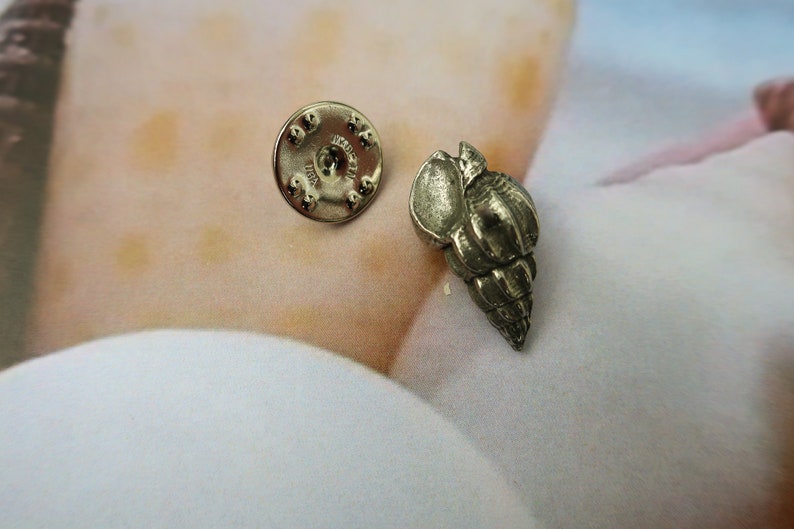 Seashell Lapel Pin CC344 Sea Ocean Beach Shells | Etsy