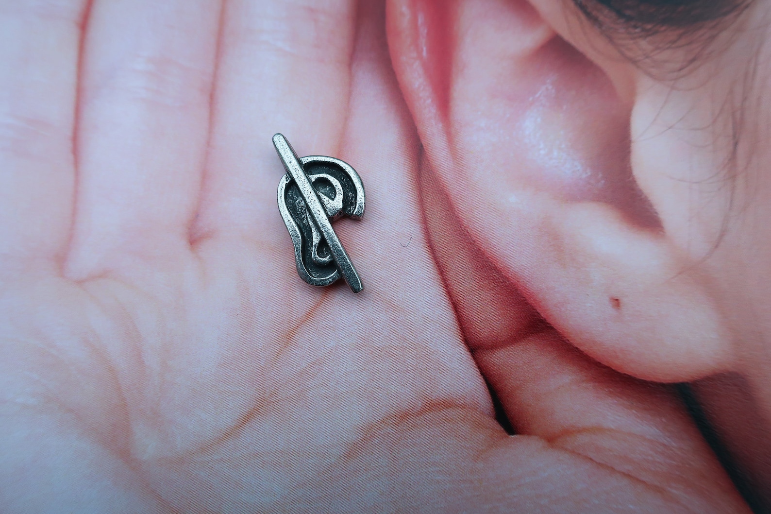 Hard of Hearing Pewter Lapel Pin Deaf, Hearing, Hearing Loss, and ...