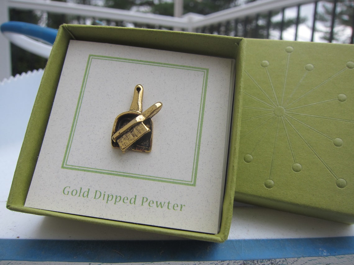 Gold Dust Pan and Brush Lapel Pin- CC331G- Cleaning Services, Maid ...