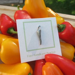 Chili Pepper Lapel Pin - CC203- Chile, Peppers, Chili Pepper, Spicy ...
