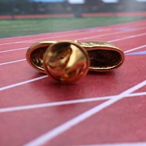 Sneaker Gold Dipped Pewter Lapel Pin - CC224G- Running and Marathon ...
