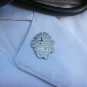 Human Heart Enamel Lapel Pin- EP106- Medical and Anatomy Pins for ...