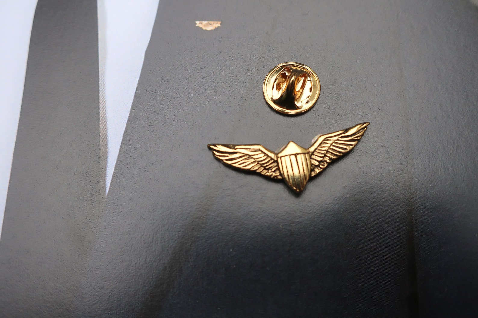 Gold Pilot Wings Lapel Pin-CC497G Aviation Pins for Pilots | Etsy