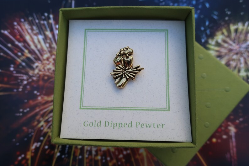 Gold Dynamite Lapel Pin CC567G Firecrackers Fireworks TNT - Etsy