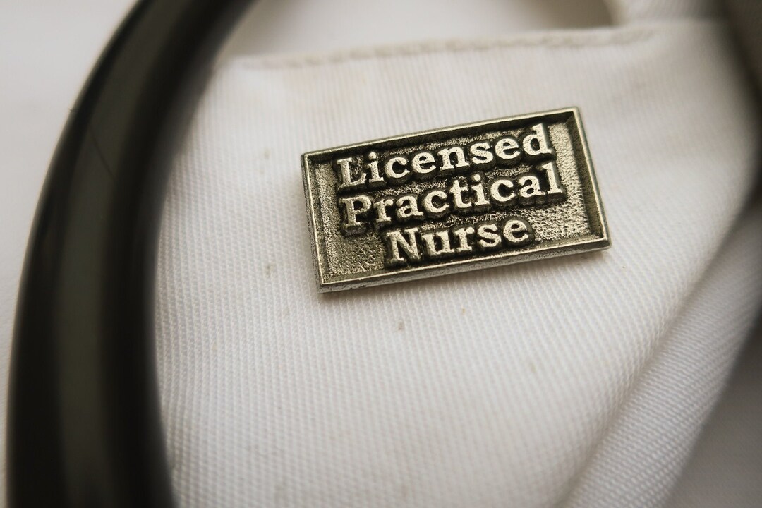 Licensed Practical Nurse Pewter Lapel Pin- CC664- LPN, Nursing Pins and ...