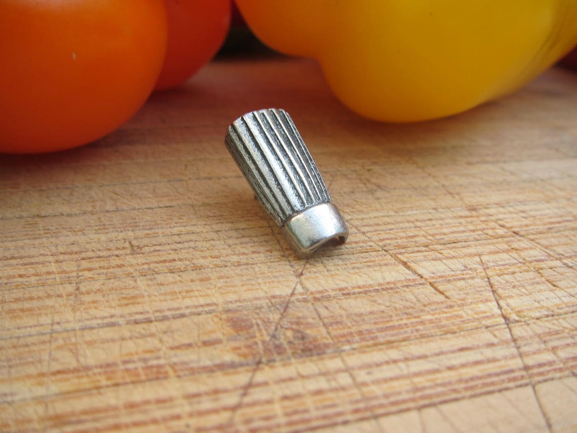 Chef Toque Lapel Pin CC347 Culinary and Kitchen Pins and - Etsy