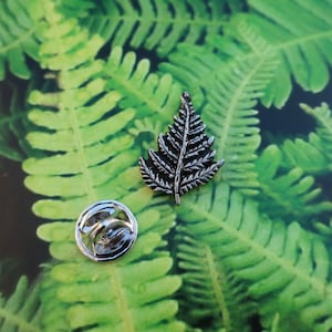 Fern Lapel Pin - CC496- Plant and Garden Gifts, Pins for Gardeners - Etsy