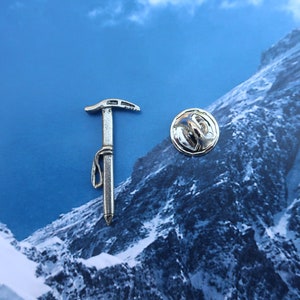 Mountaineering Axe Lapel Pin - CC523- Climbing, Mountain Climbing ...