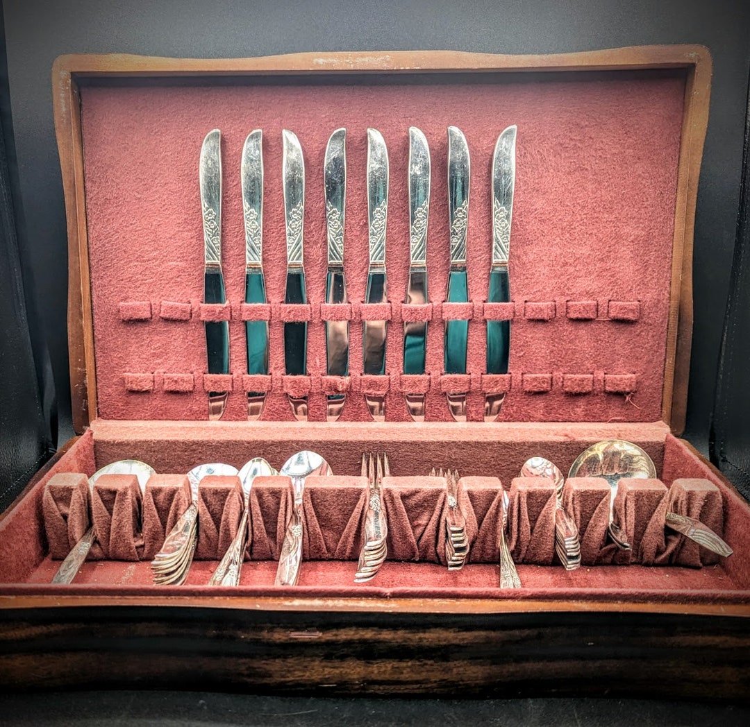 Unique Set of Oneida Silverware - WMA Rogers Overlaid and Oneida ...